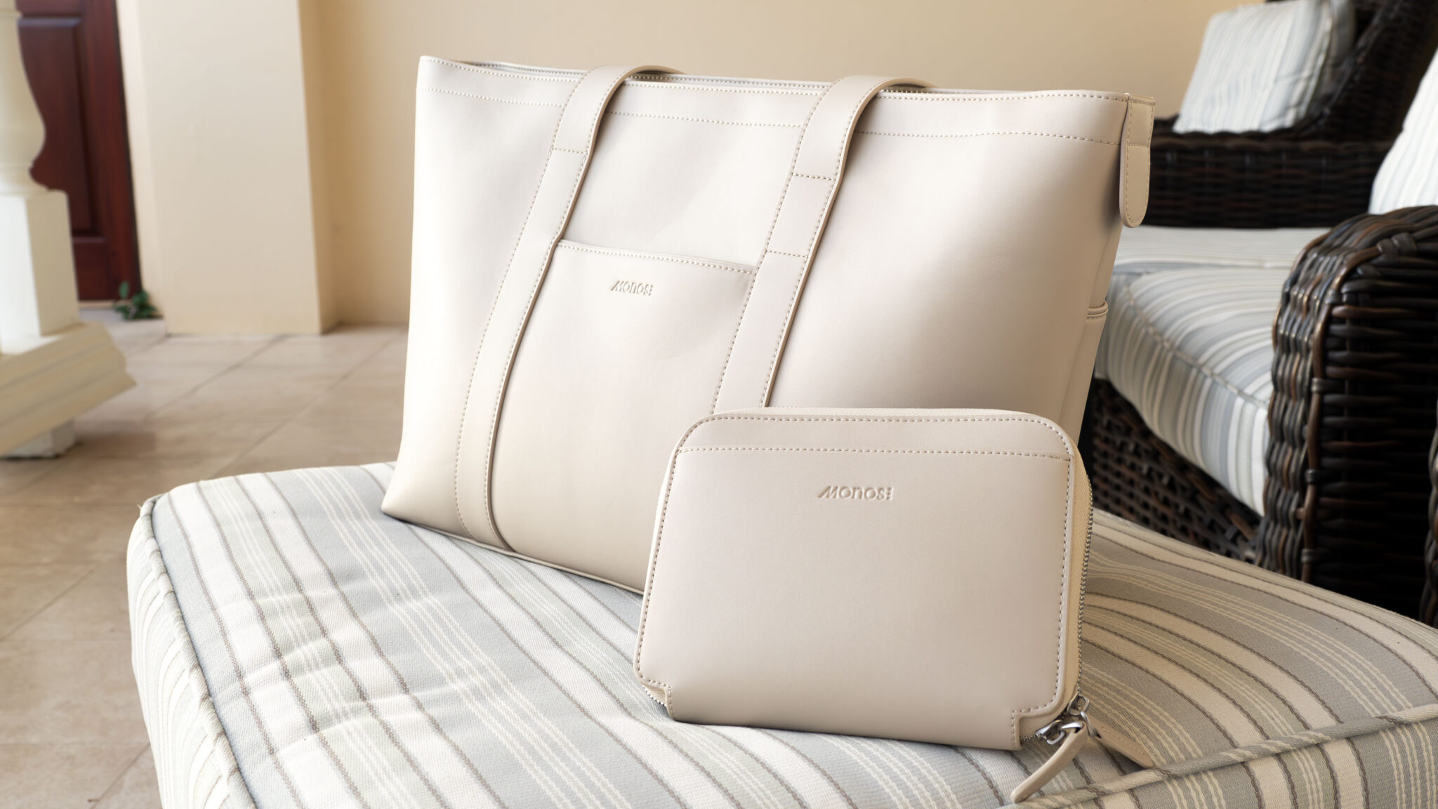 Monos Luggage Review: Here's What I Love (and Don't Love)